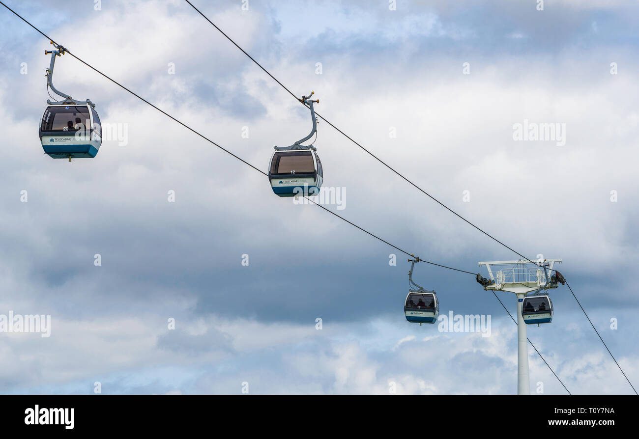 Cable car tourism hi-res stock photography and images - Alamy