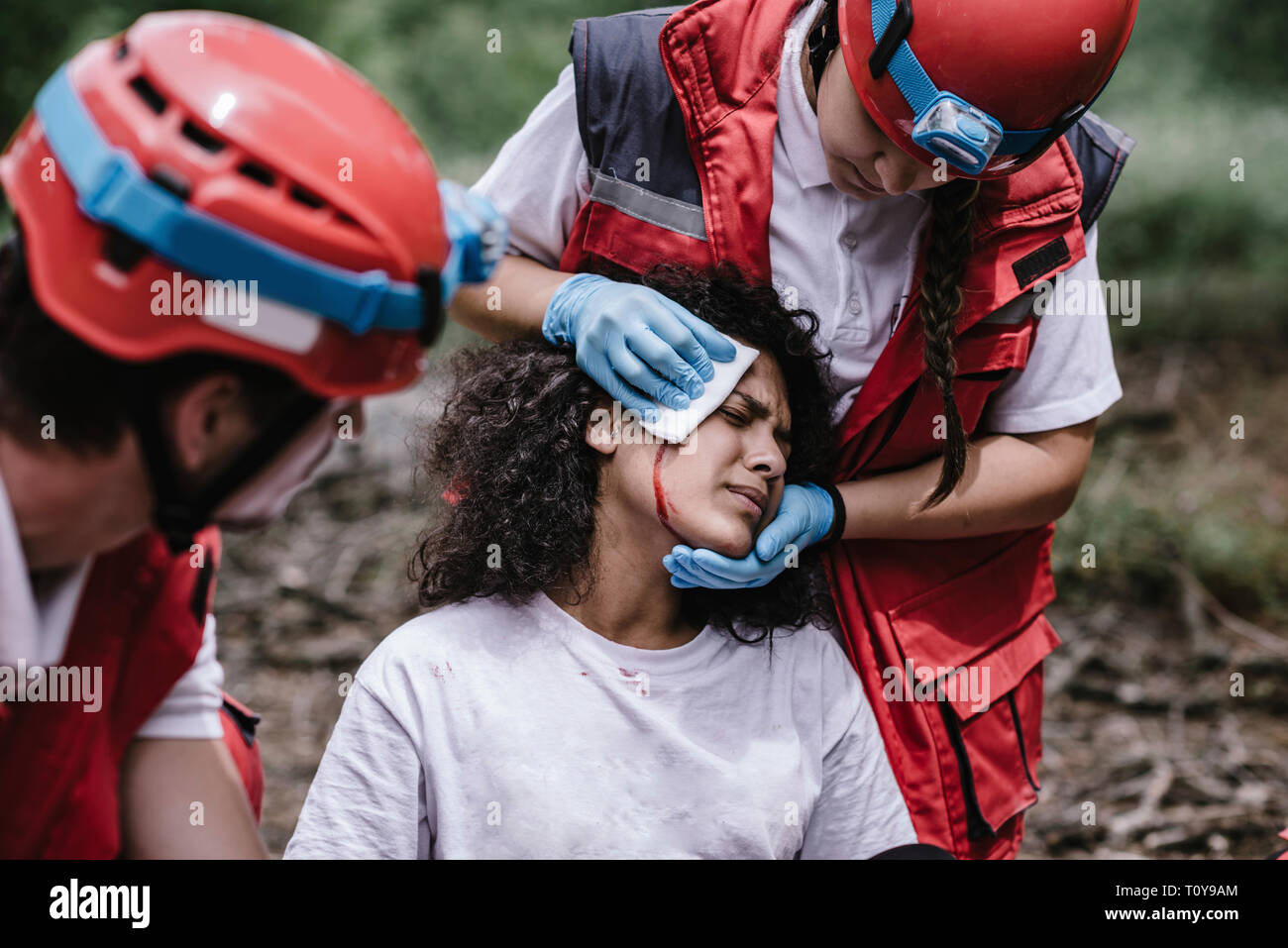 Rescue field hi-res stock photography and images - Alamy