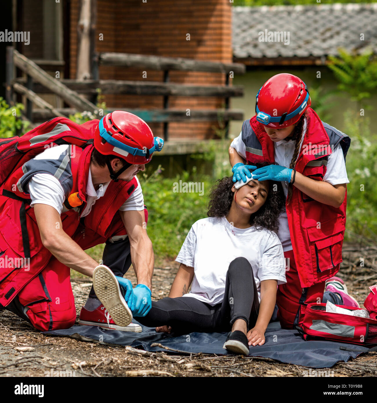 Helping hurricane victim hi-res stock photography and images - Alamy