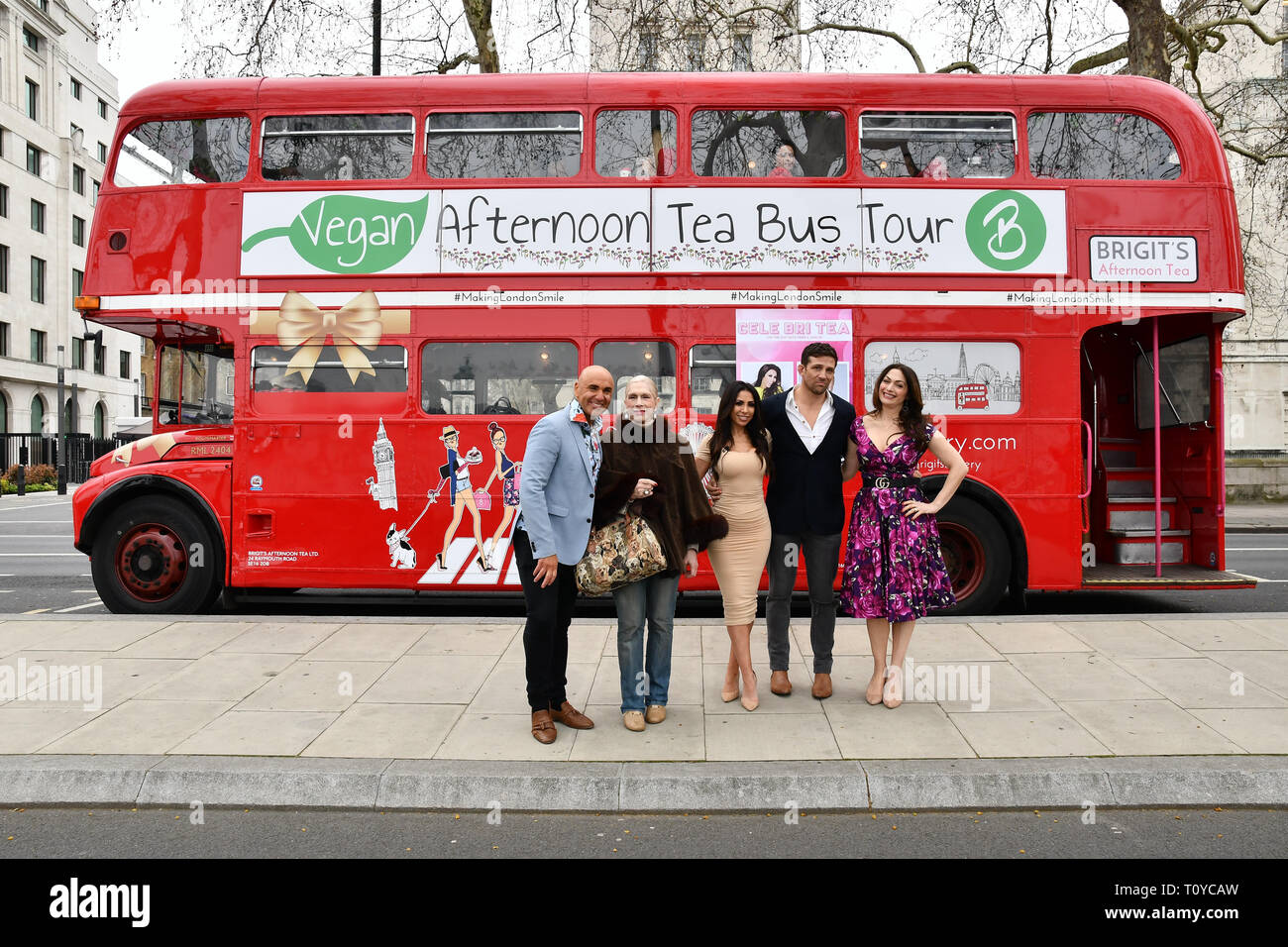 London, UK. 22nd Mar, 2019. Simon Gross, Lady Colin Campbell, Francine ...