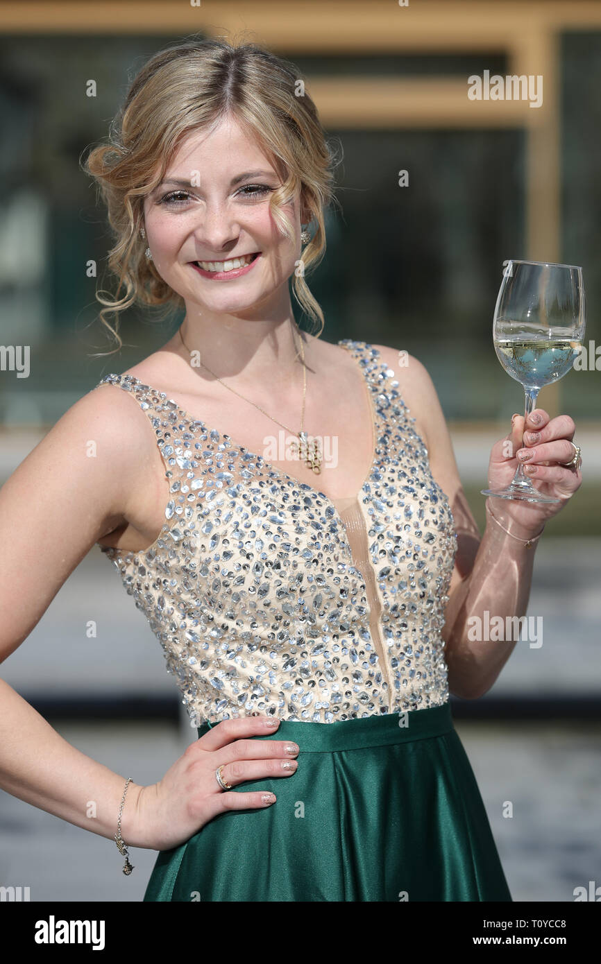 Grafenrheinfeld, Germany. 22nd Mar, 2019. Elisabeth Goger, candidate ...