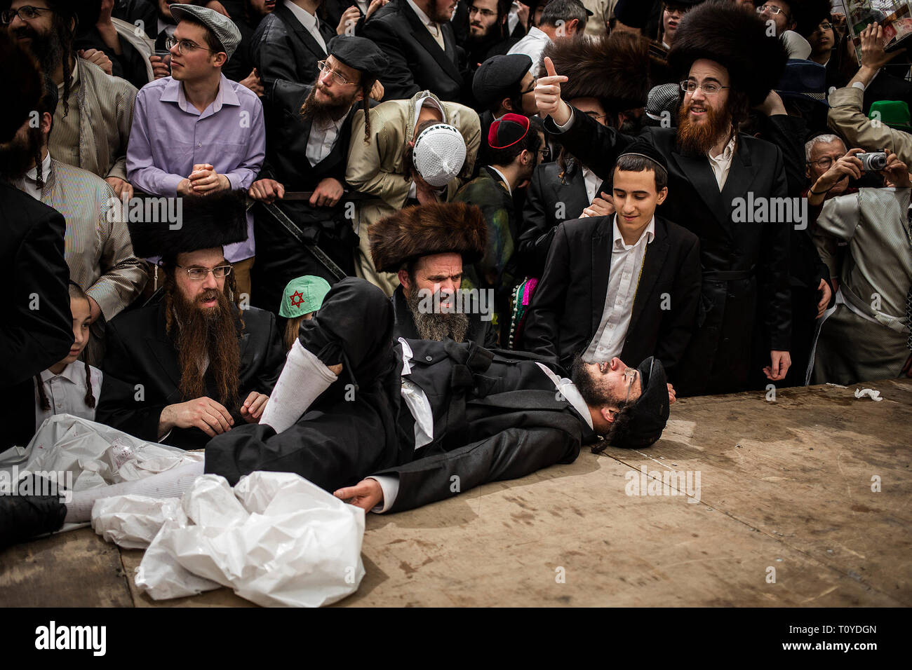 Jerusalem, Israel. 22nd Mar, 2019. Ultra-Orthodox Jews celebrate Purim ...