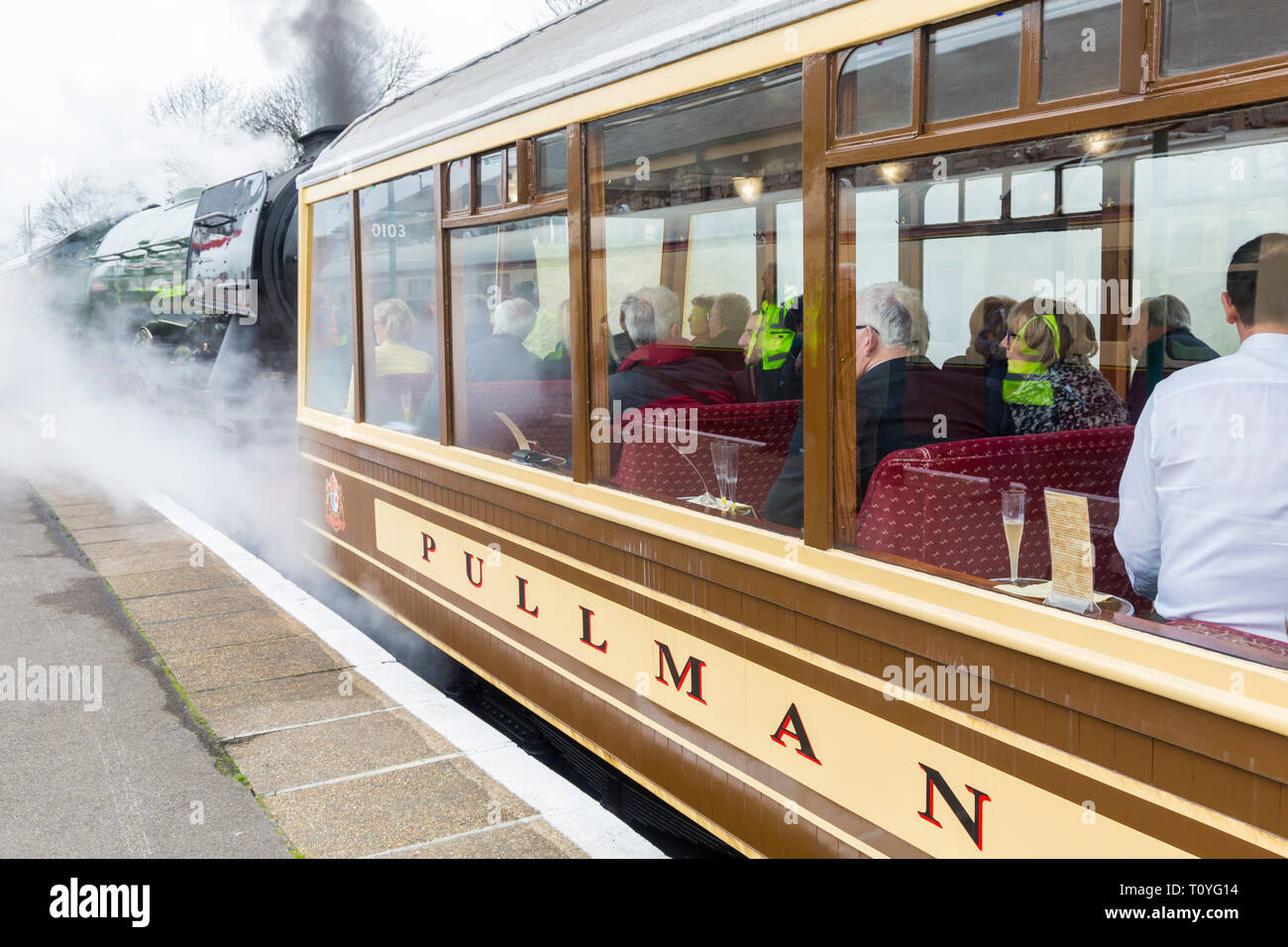 Devon belle pullman hi-res stock photography and images - Alamy
