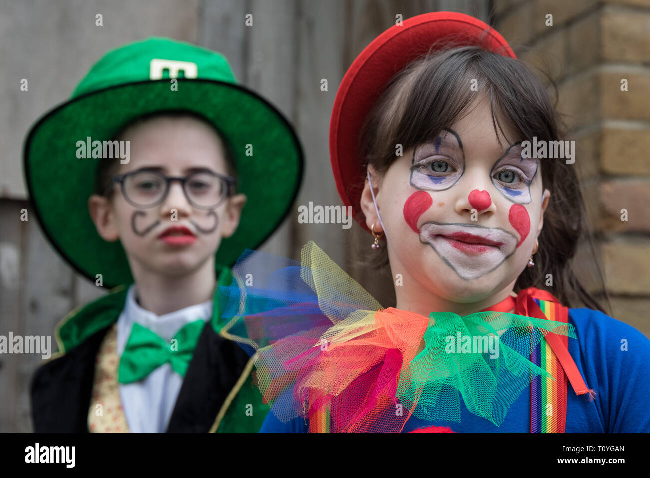 Haredi community london hi-res stock photography and images - Alamy