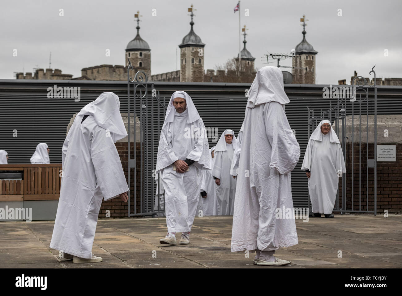 London, UK. 20th March, 2019. British Druid Order celebrates Vernal ...