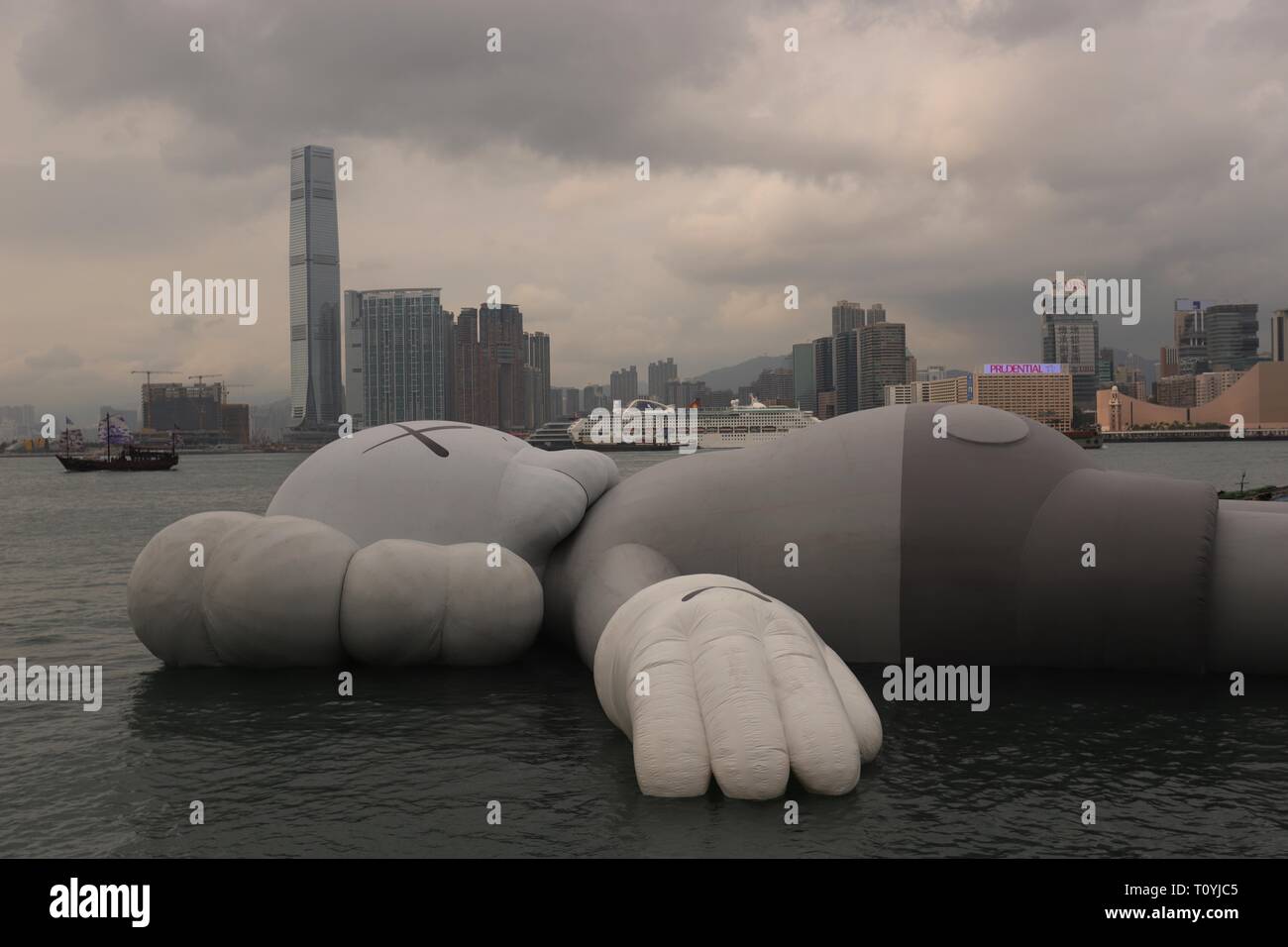 Kaws installation hi-res stock photography and images - Alamy