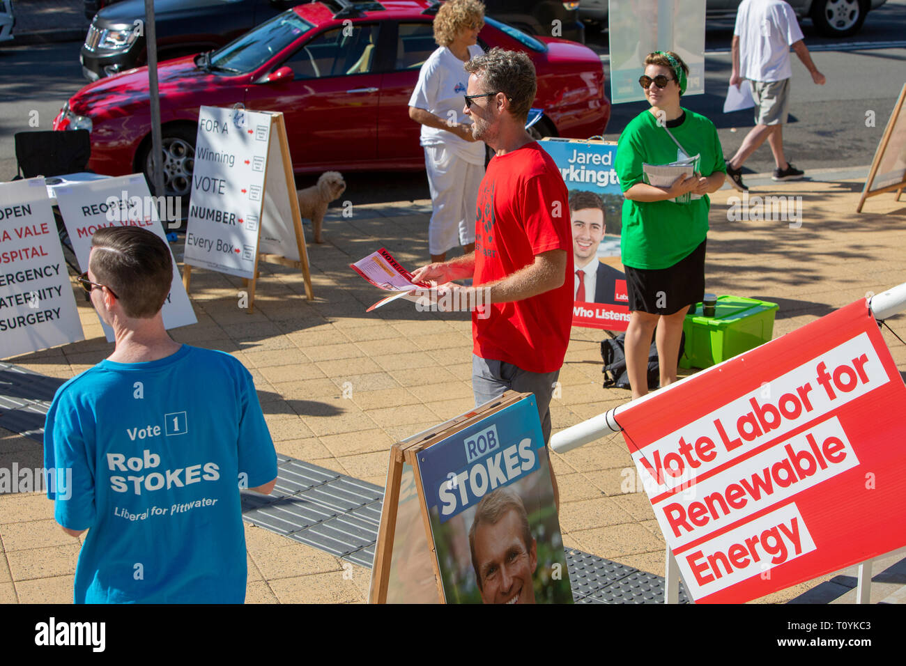 Voting booth australia 2019 hi-res stock photography and images - Alamy