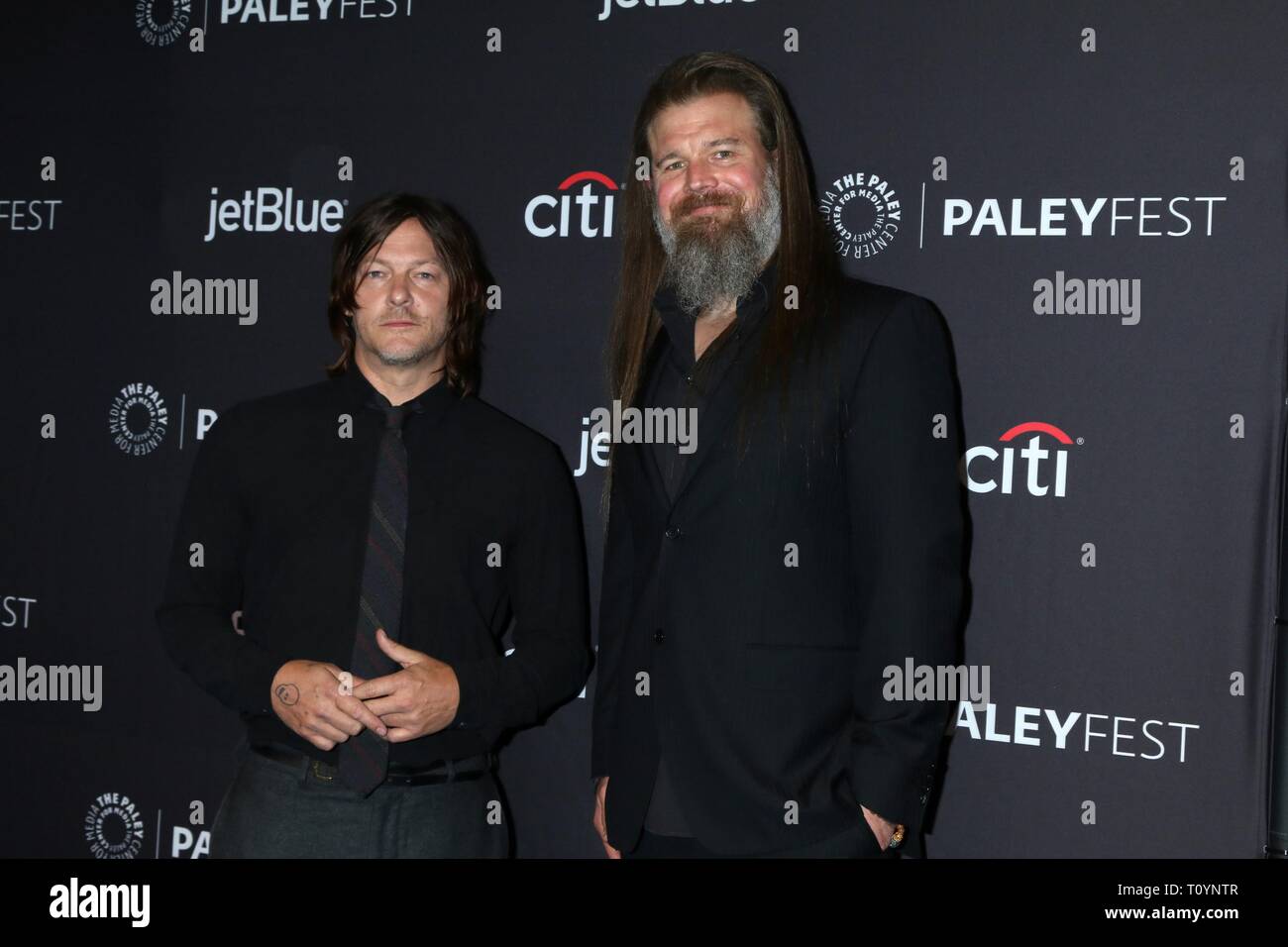 Ryan hurst hi-res stock photography and images - Alamy