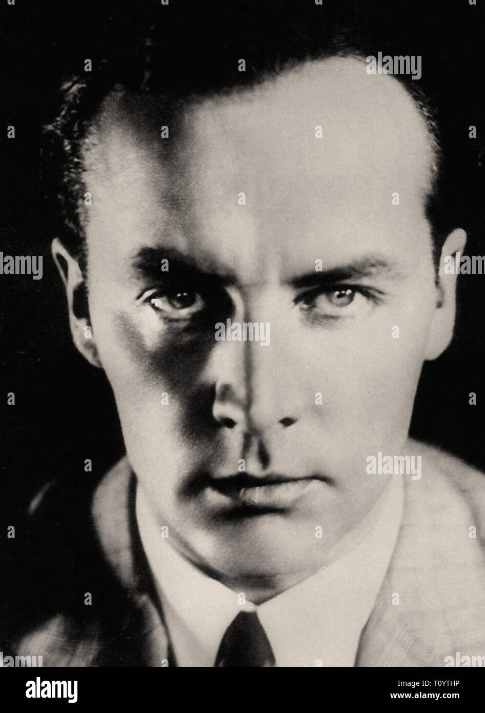 Igo sym hi-res stock photography and images - Alamy