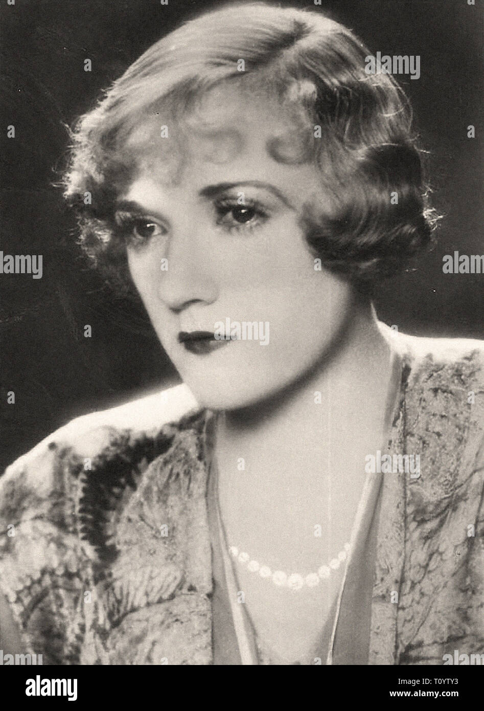 Constance talmadge hi-res stock photography and images - Alamy