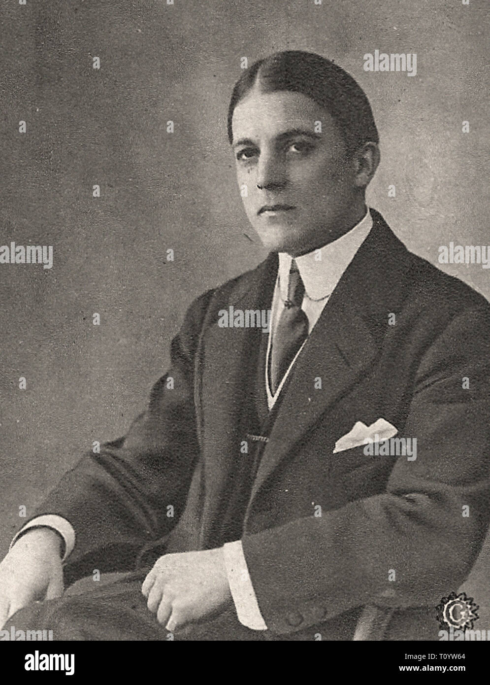 Judex hi-res stock photography and images - Alamy