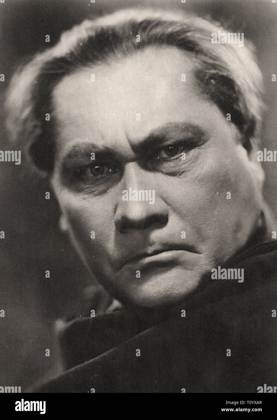 Photographic portrait of Paul Wegener in the Magician (1926) - Silent ...