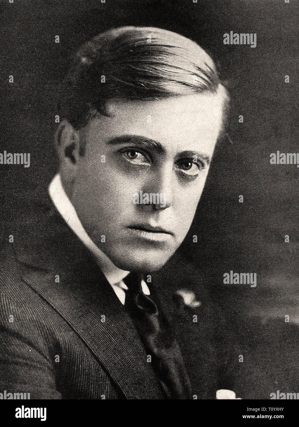 Robert leonard hi-res stock photography and images - Alamy