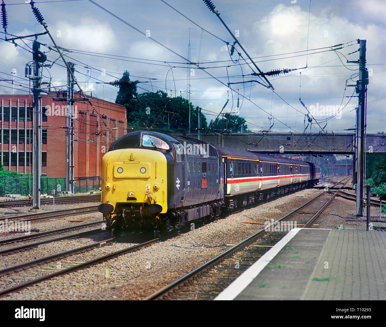 Deltic on main line hi-res stock photography and images - Alamy