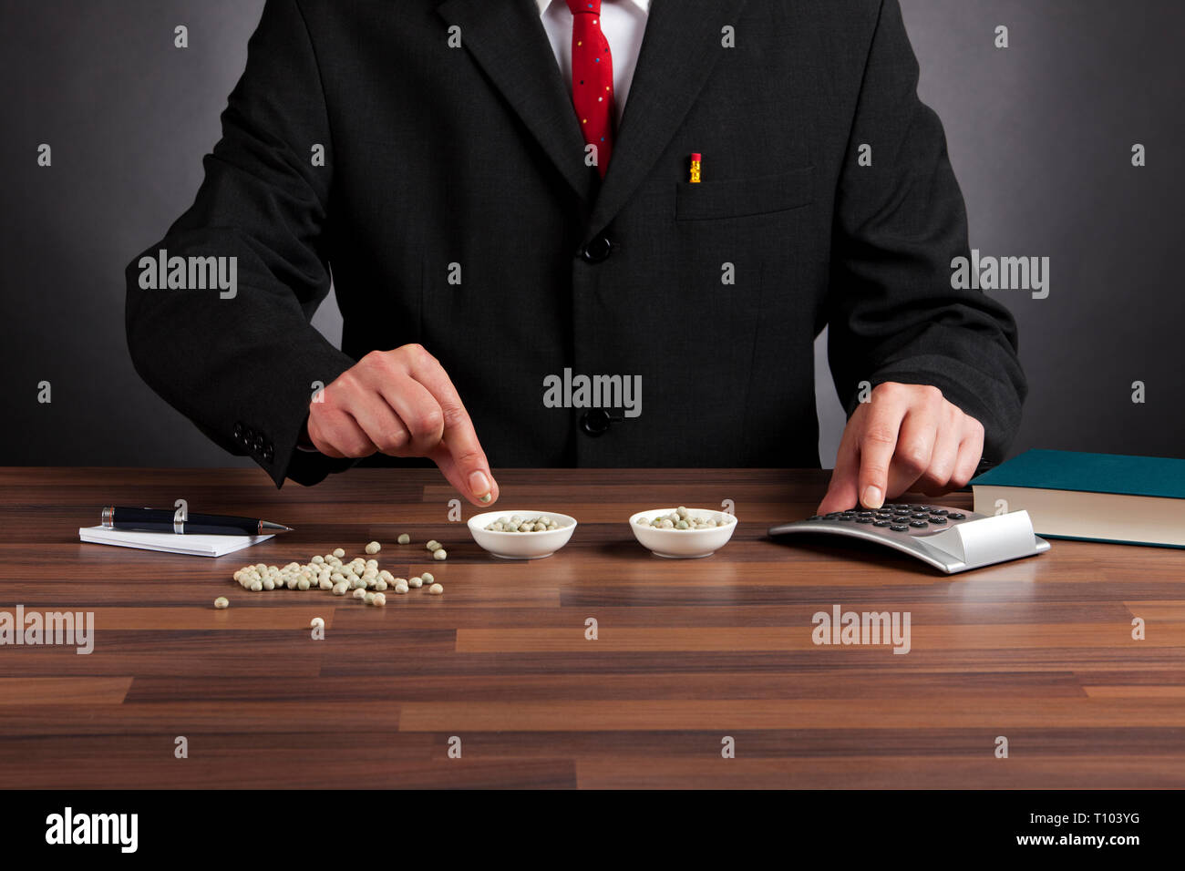 Bean counting hi-res stock photography and images - Alamy
