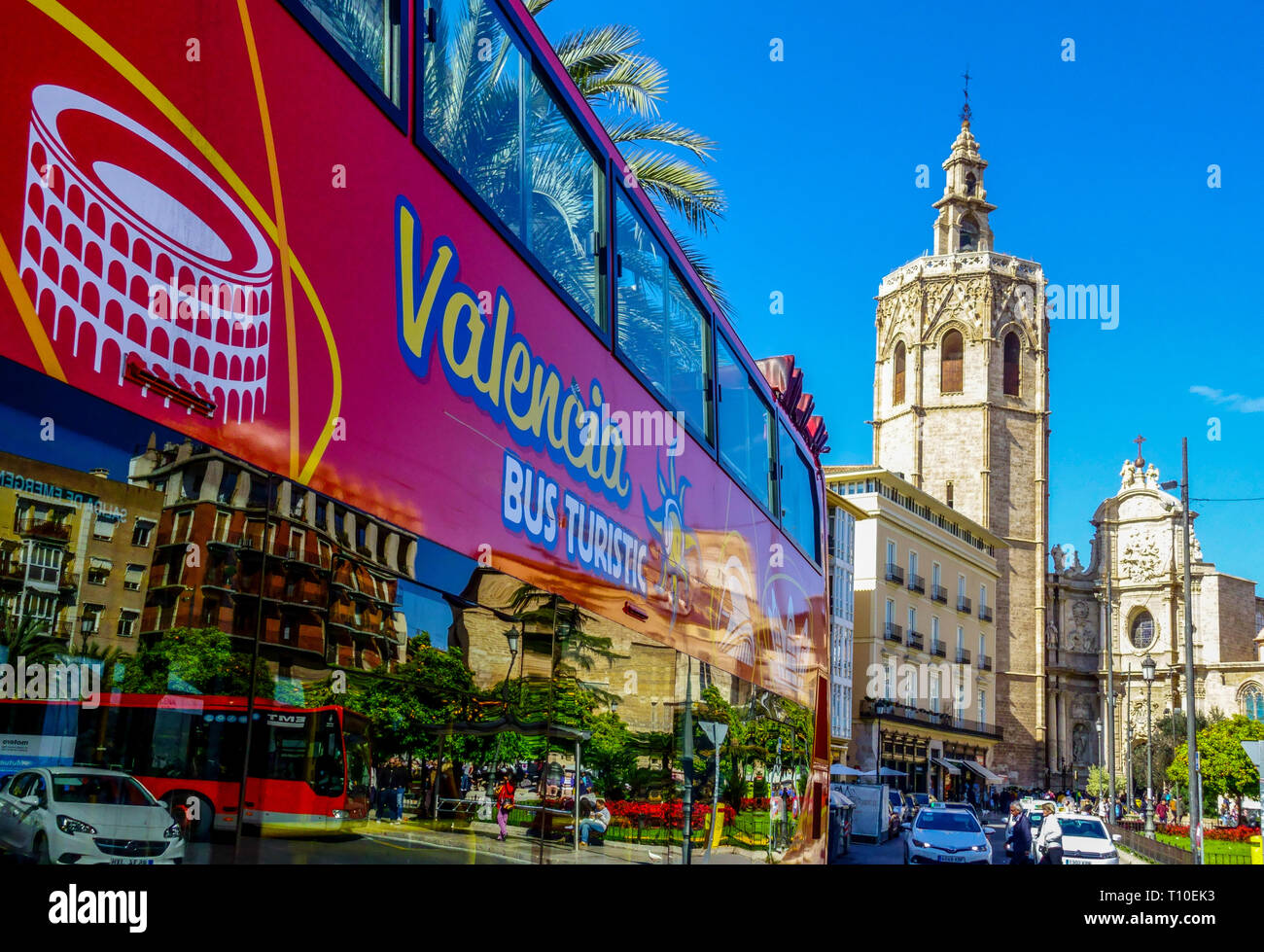 Bus tour in valencia hi-res stock photography and images - Alamy