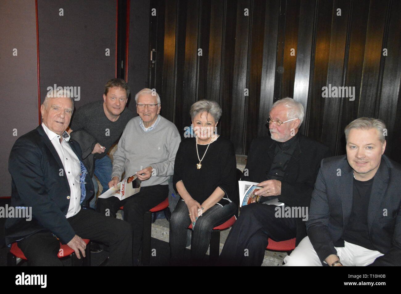 detlef heising buchpremiere berlin siggi trzoß peter wieland dagmar ...