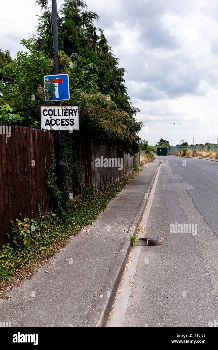 Coal mine sign hi-res stock photography and images - Alamy