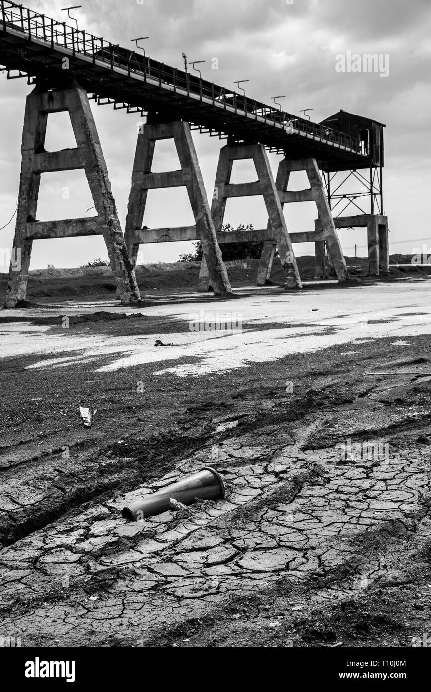 Conveyor belts hi-res stock photography and images - Alamy
