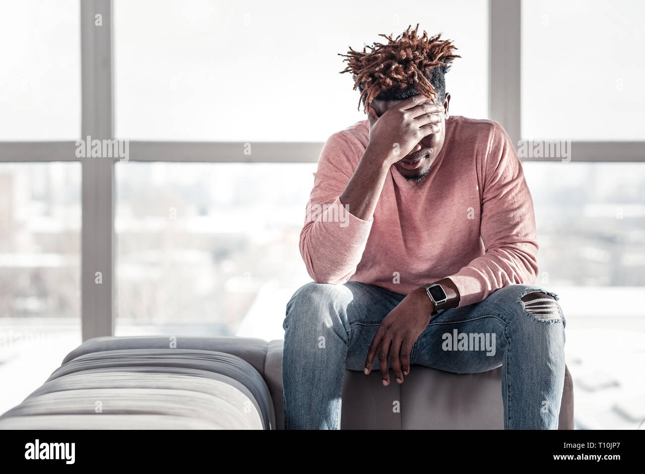 Skinned deep hi-res stock photography and images - Alamy