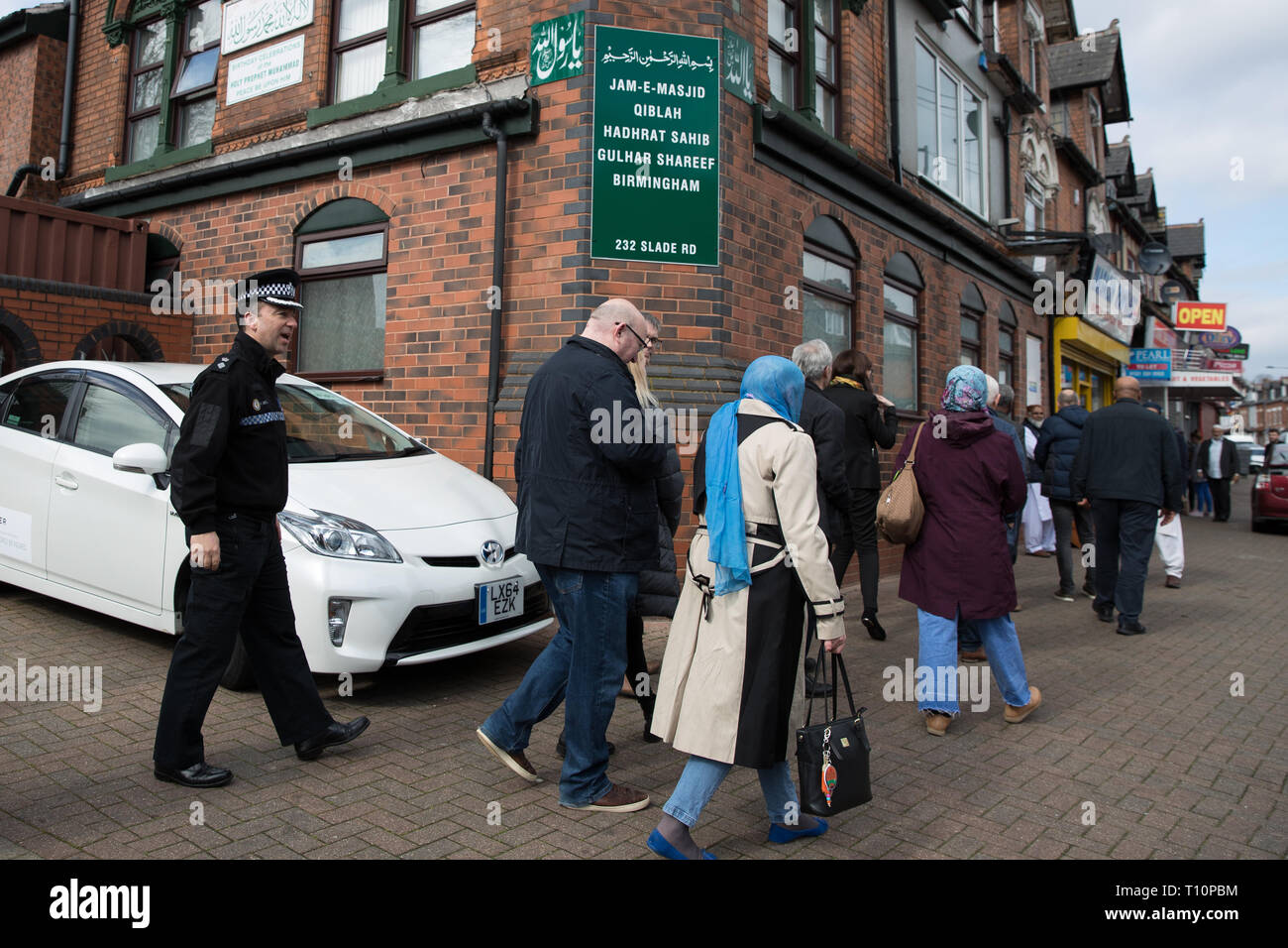 Police presence at the Slade Road Mosque, Birmingham for Friday prayers ...