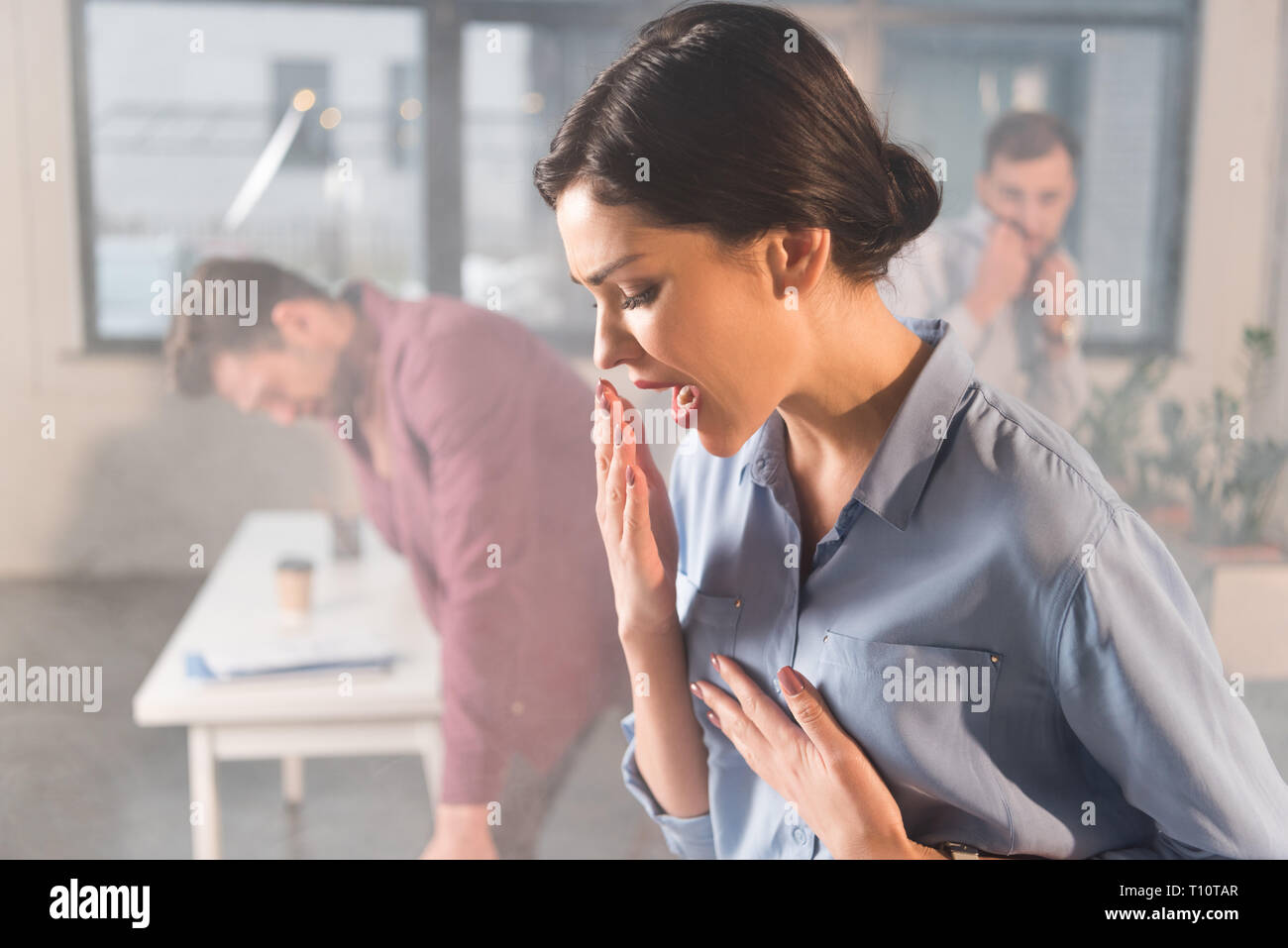 Woman scared group of people hi-res stock photography and images - Alamy