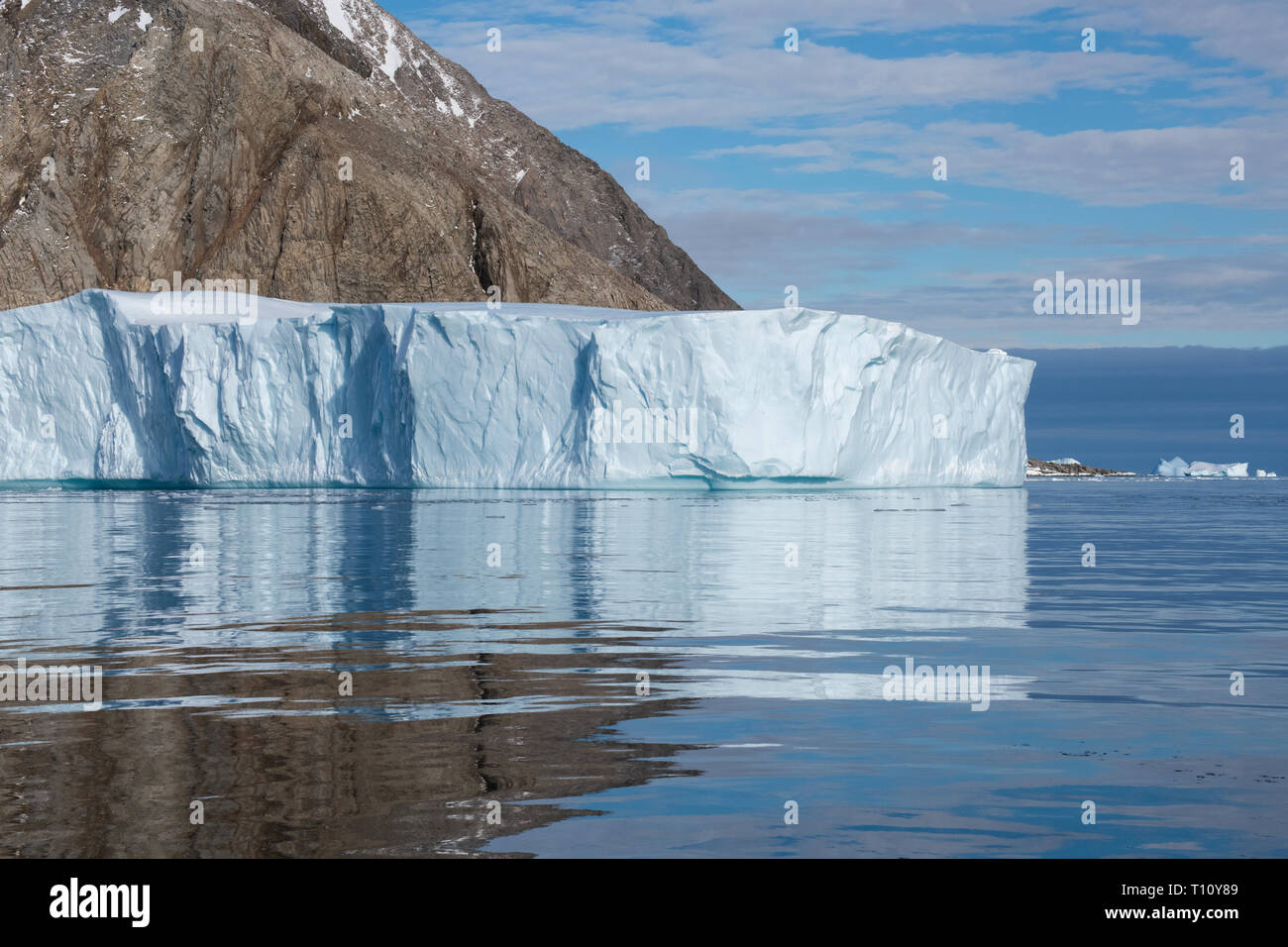 Antarctica below the Antarctic Circle. Antarctic peninsula, Red Rock ...