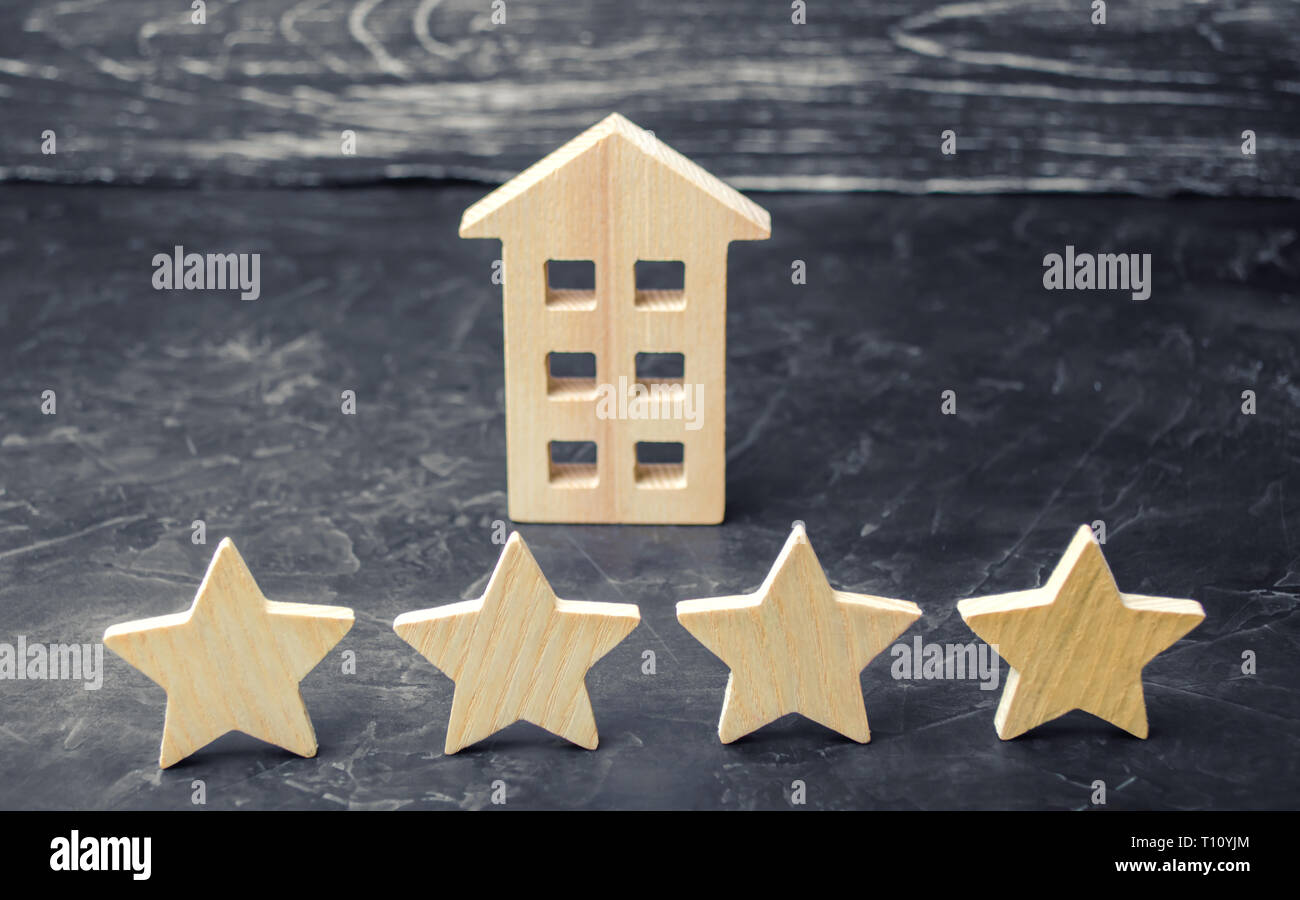 Customer five star rating house hi-res stock photography and images - Alamy