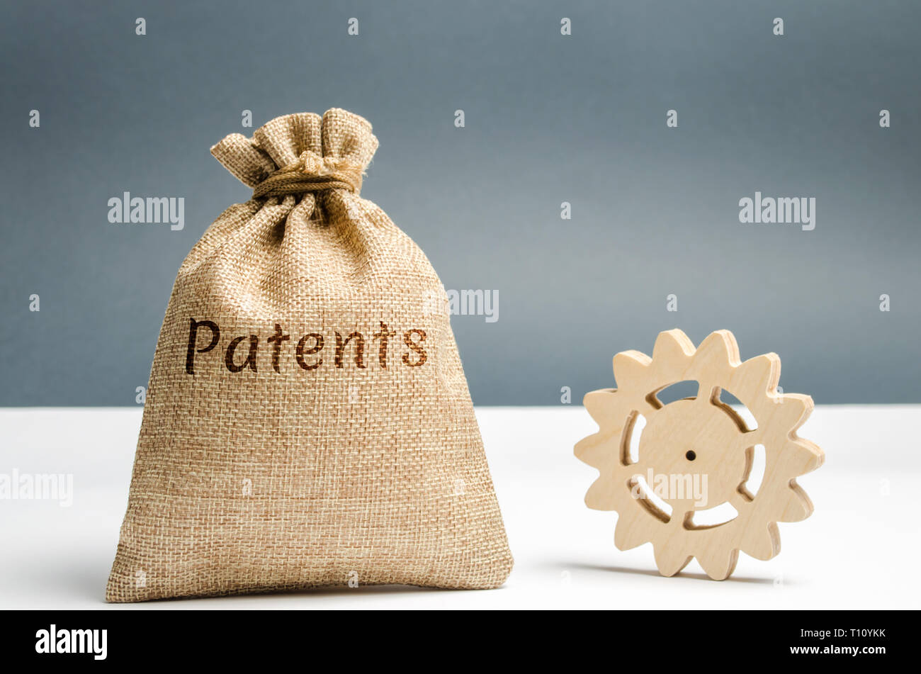 Design licensing hi-res stock photography and images - Alamy