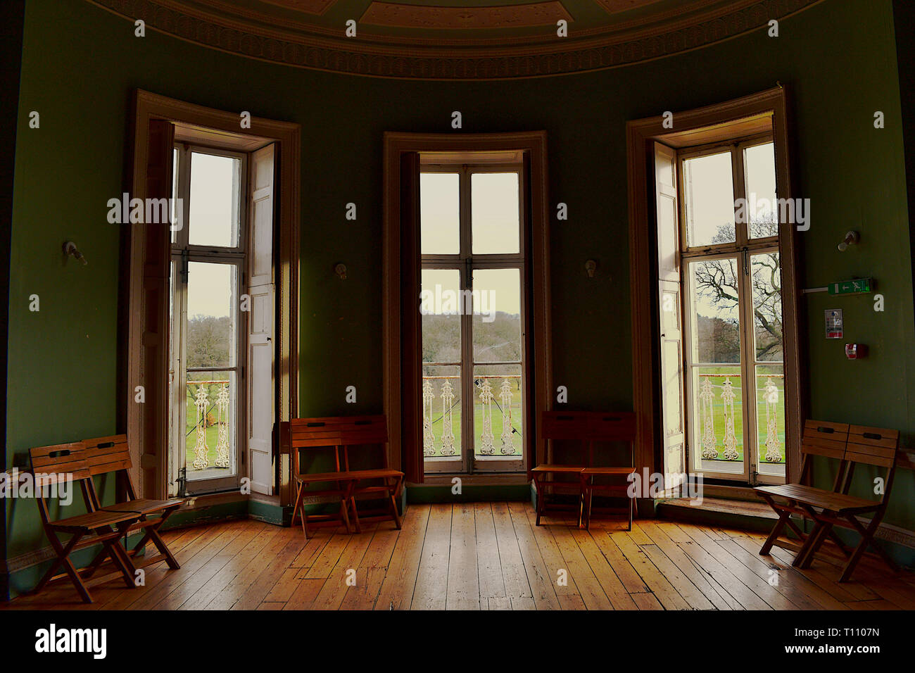 Hever castle interior hi-res stock photography and images - Alamy