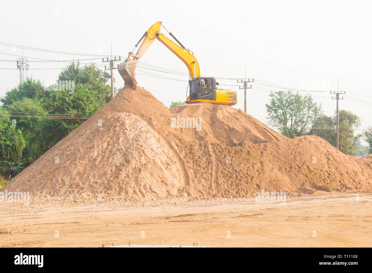 Excavator digger soil clay hi-res stock photography and images - Alamy