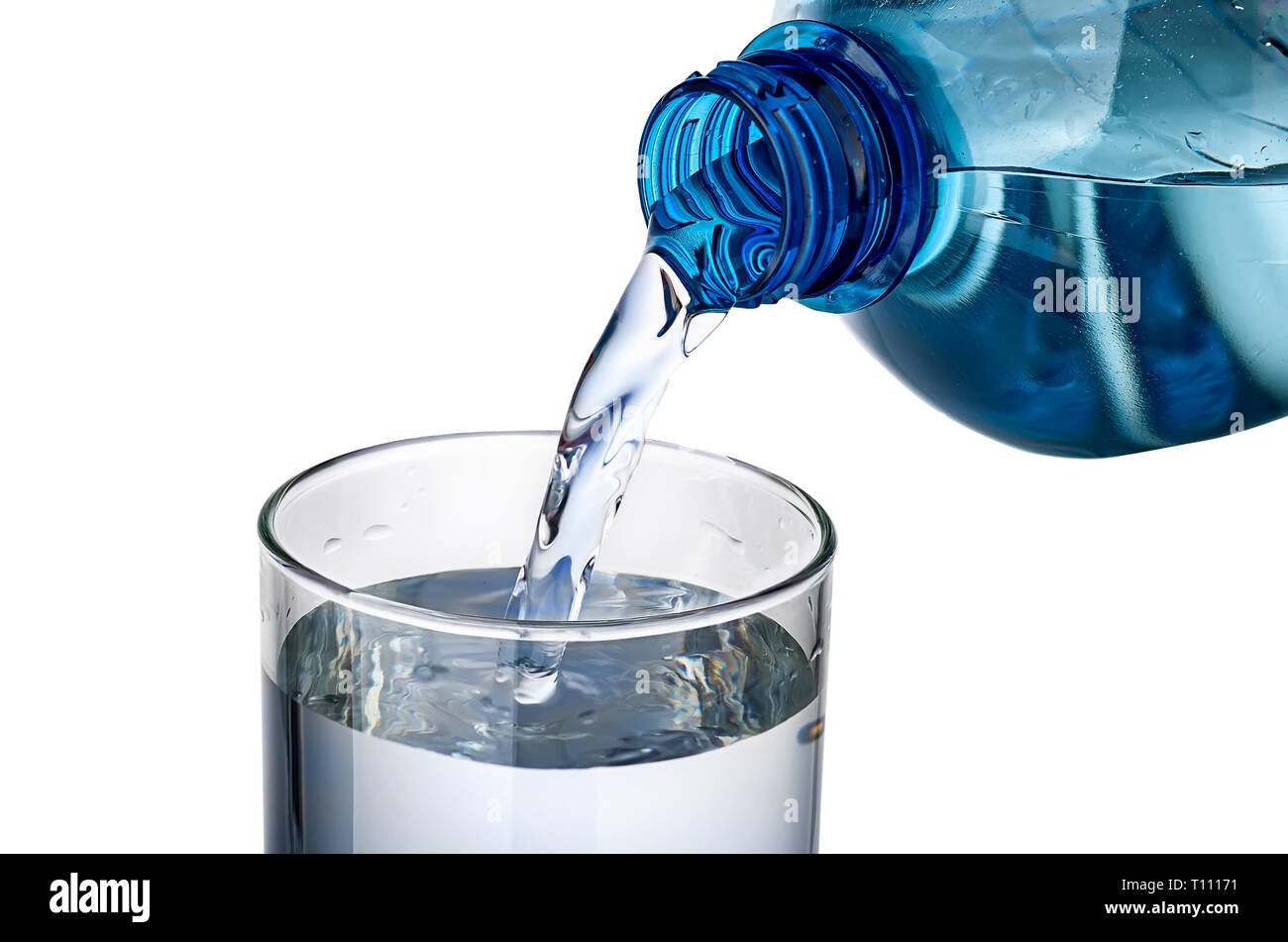 Water pouring into a glass Stock Photo - Alamy