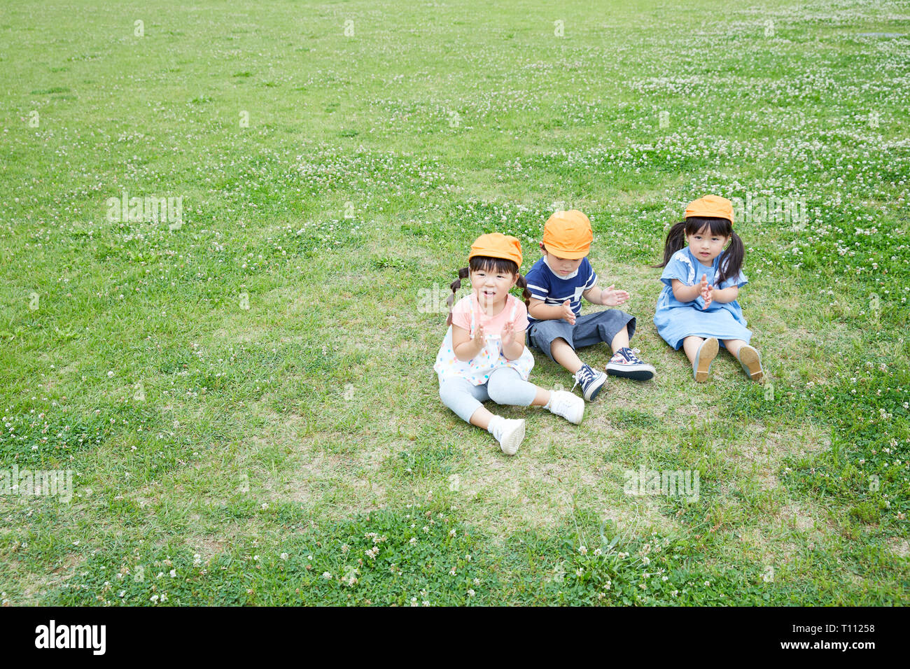 Japanese kids at a city park Stock Photo - Alamy