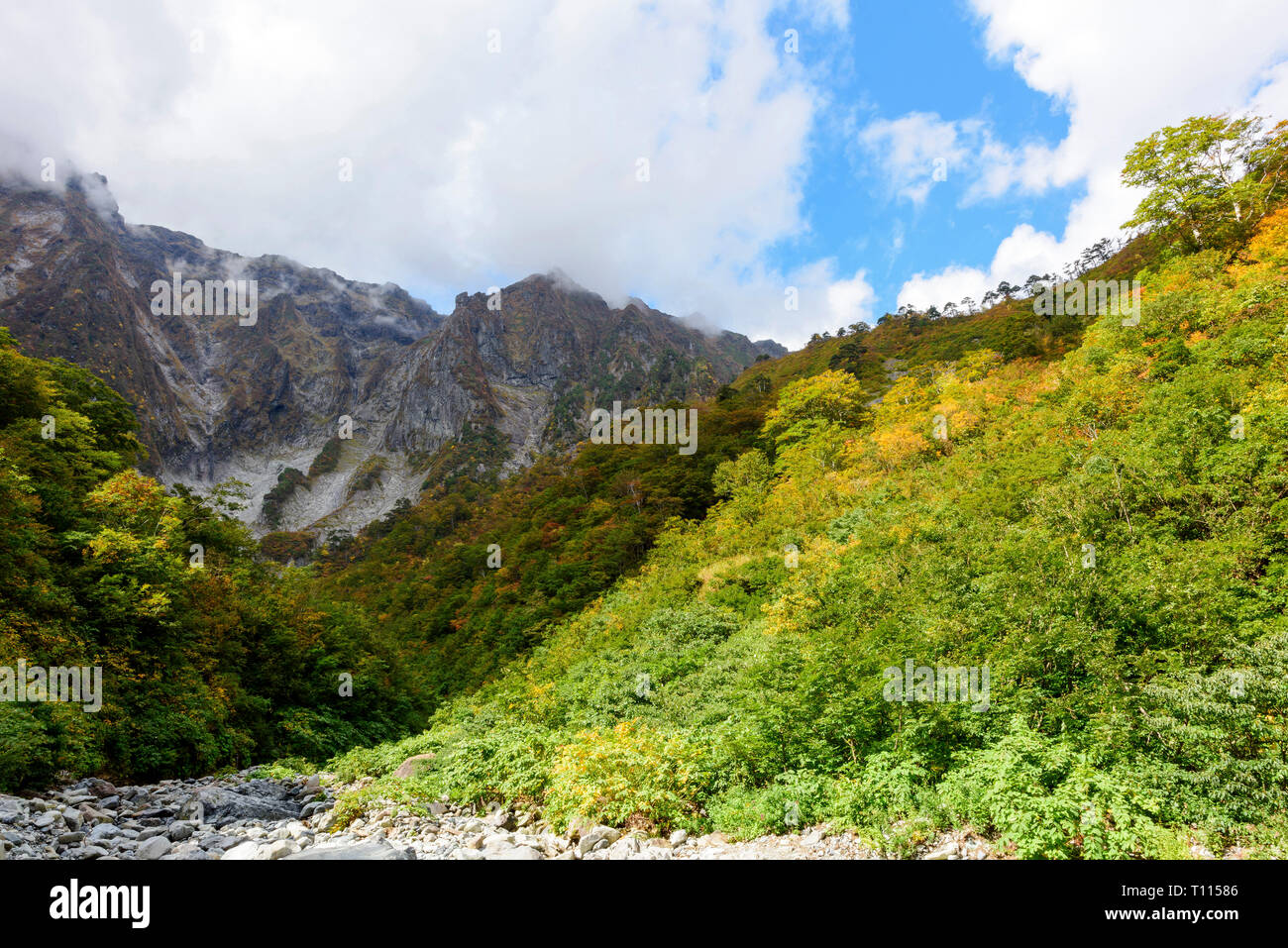 Tanigawa hi-res stock photography and images - Alamy