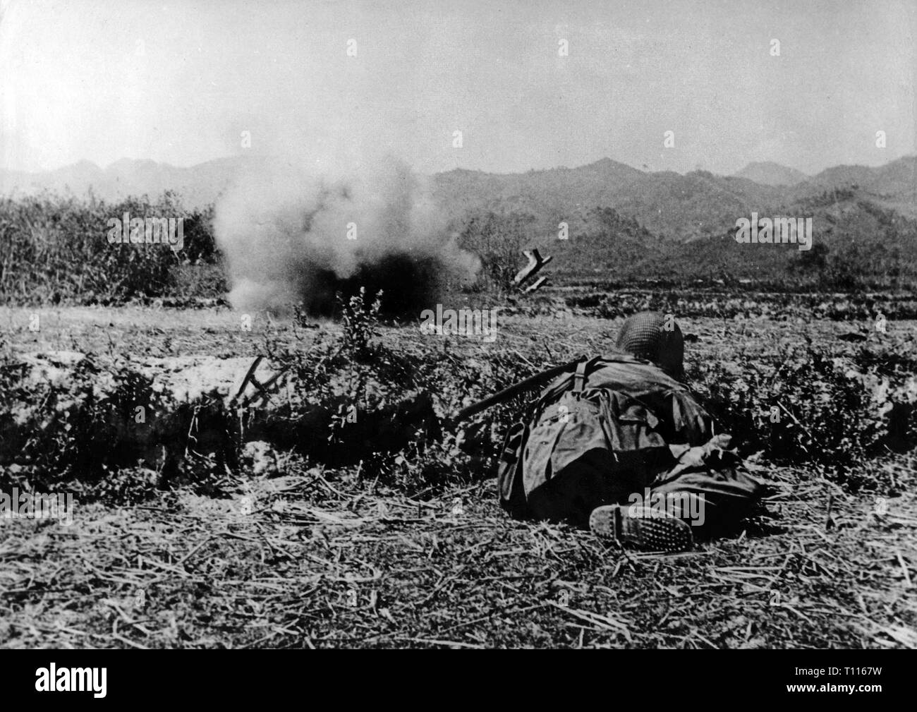Battle of dien bien phu french soldiers hi-res stock photography and ...
