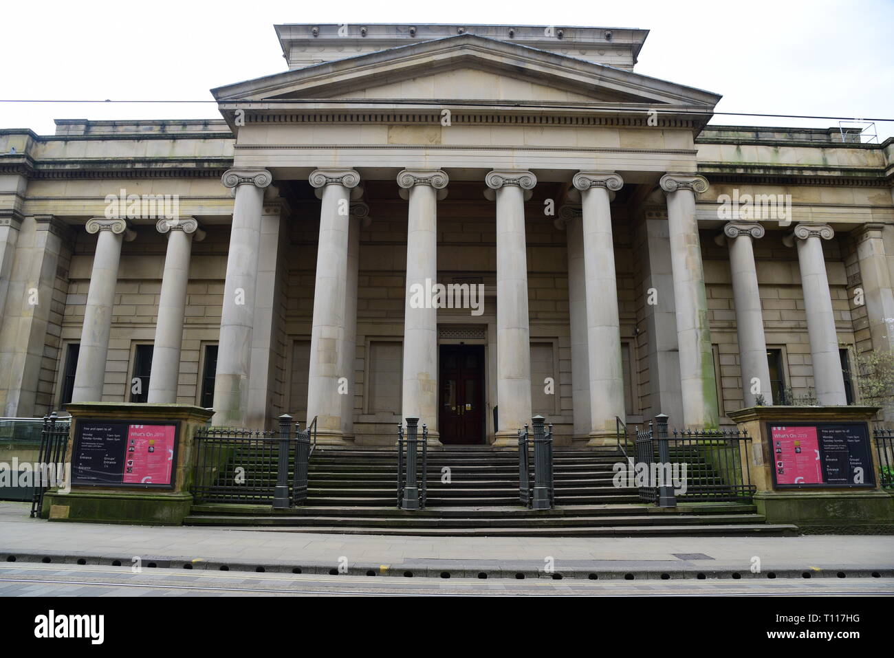 Manchester Art Gallery Stock Photo - Alamy