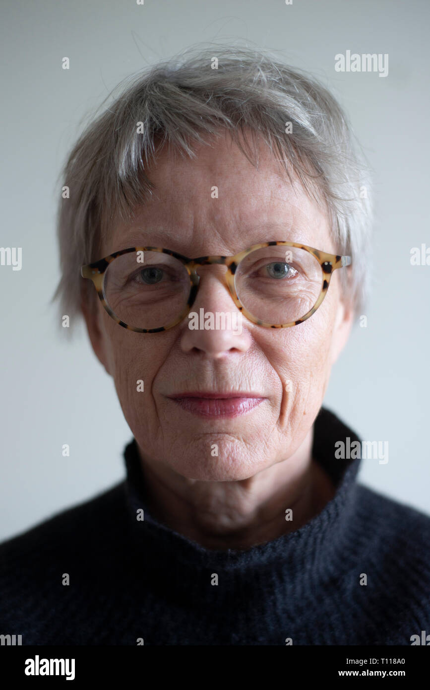 Distinguished face hi-res stock photography and images - Alamy