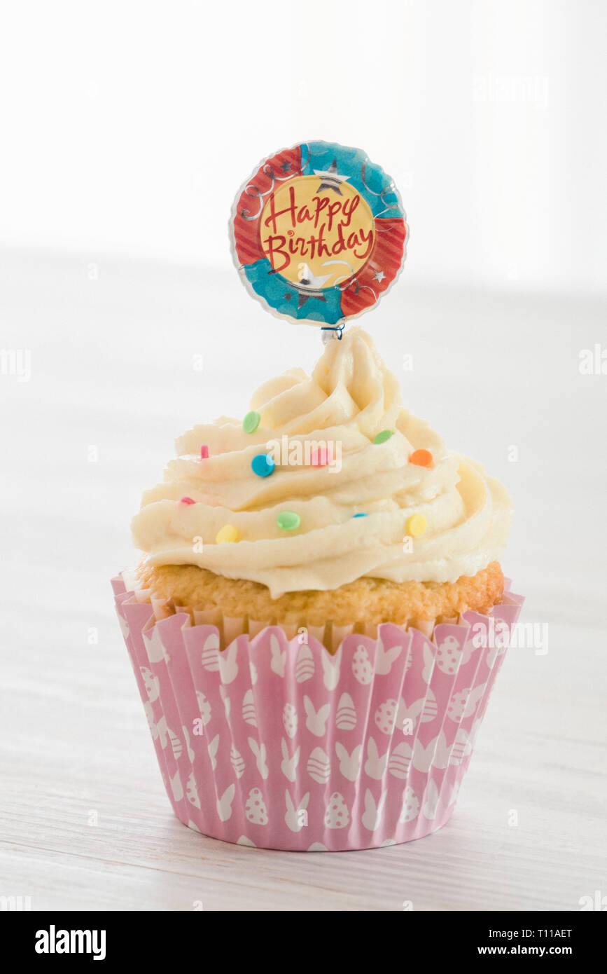Happy Birthday cupcake Stock Photo - Alamy