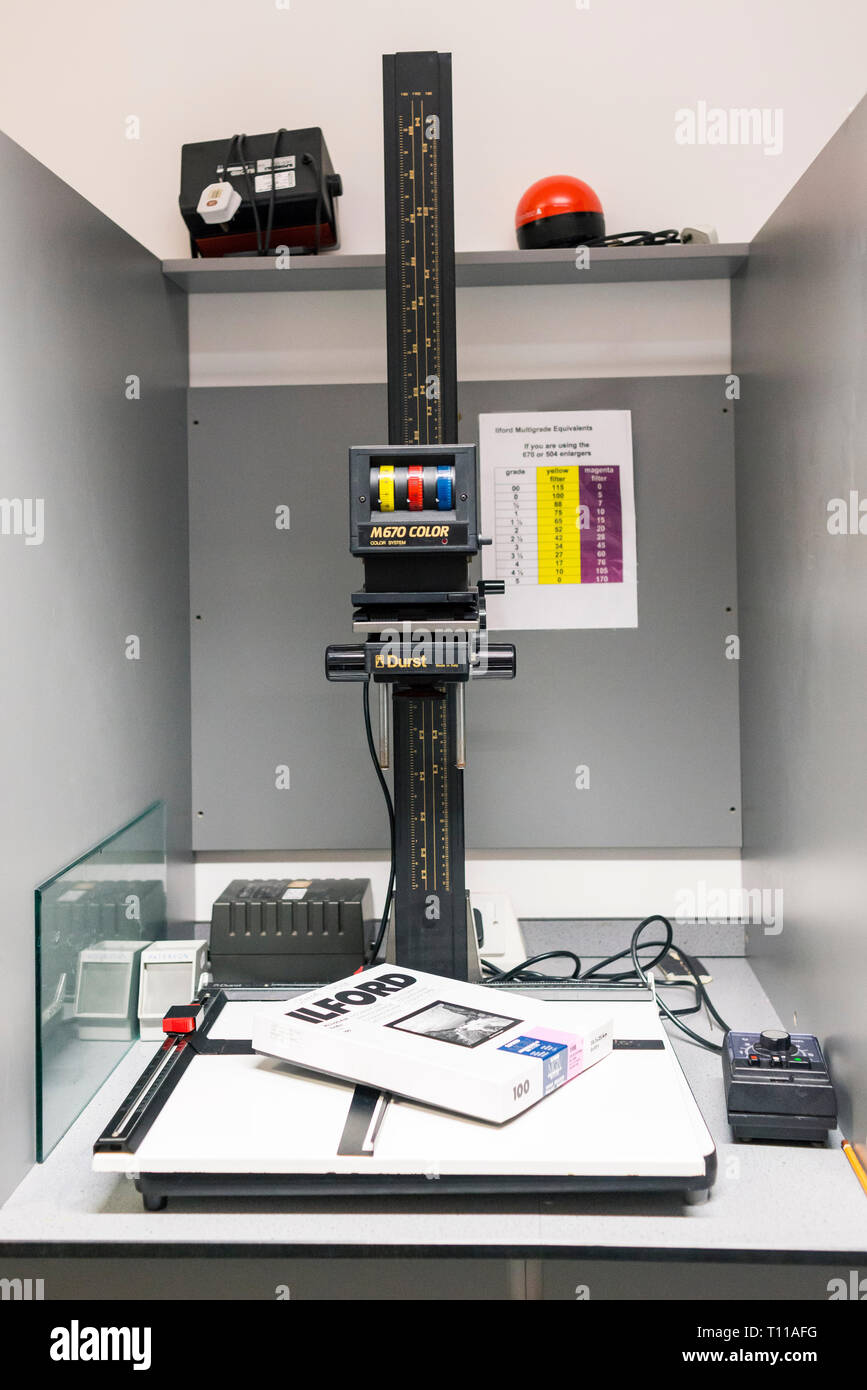 Photography enlarger hi-res stock photography and images - Alamy
