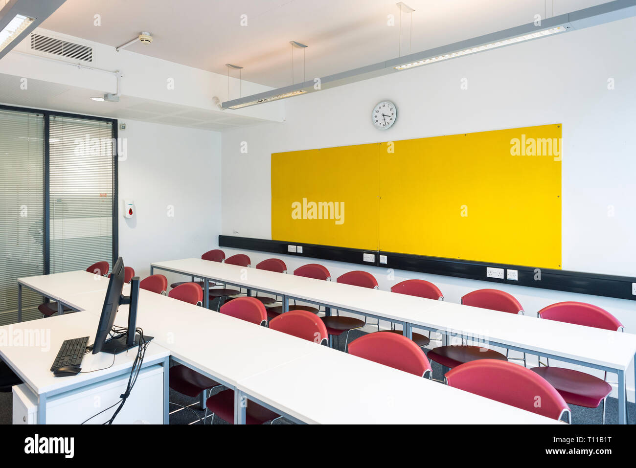 an empty class room in a school / college / university Stock Photo - Alamy