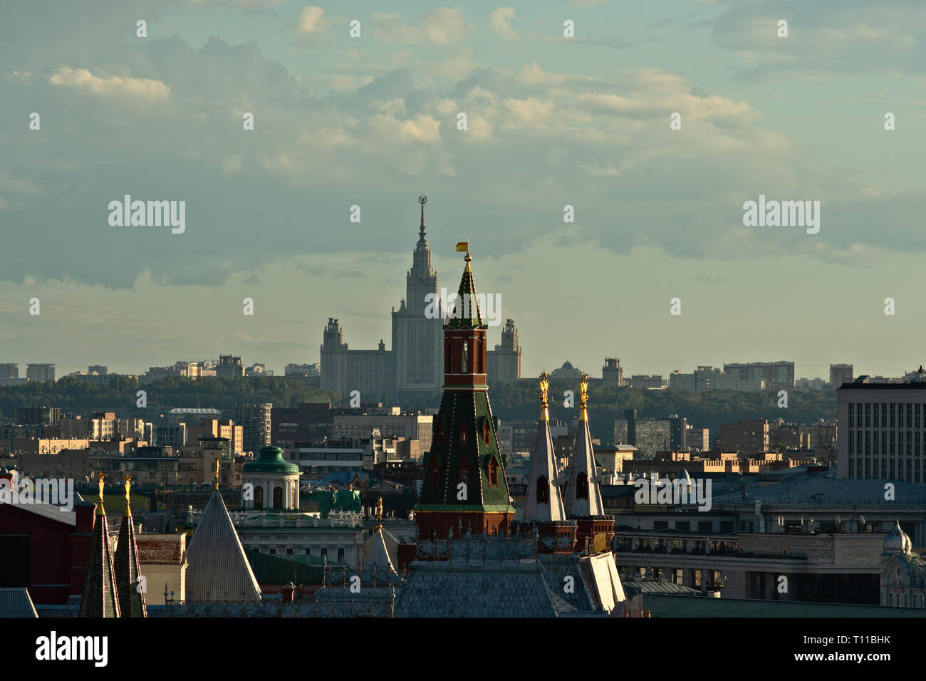 MOSCOW, AUGUST 7, 2018: View of Moscow city, Corner Arsenal tower of ...