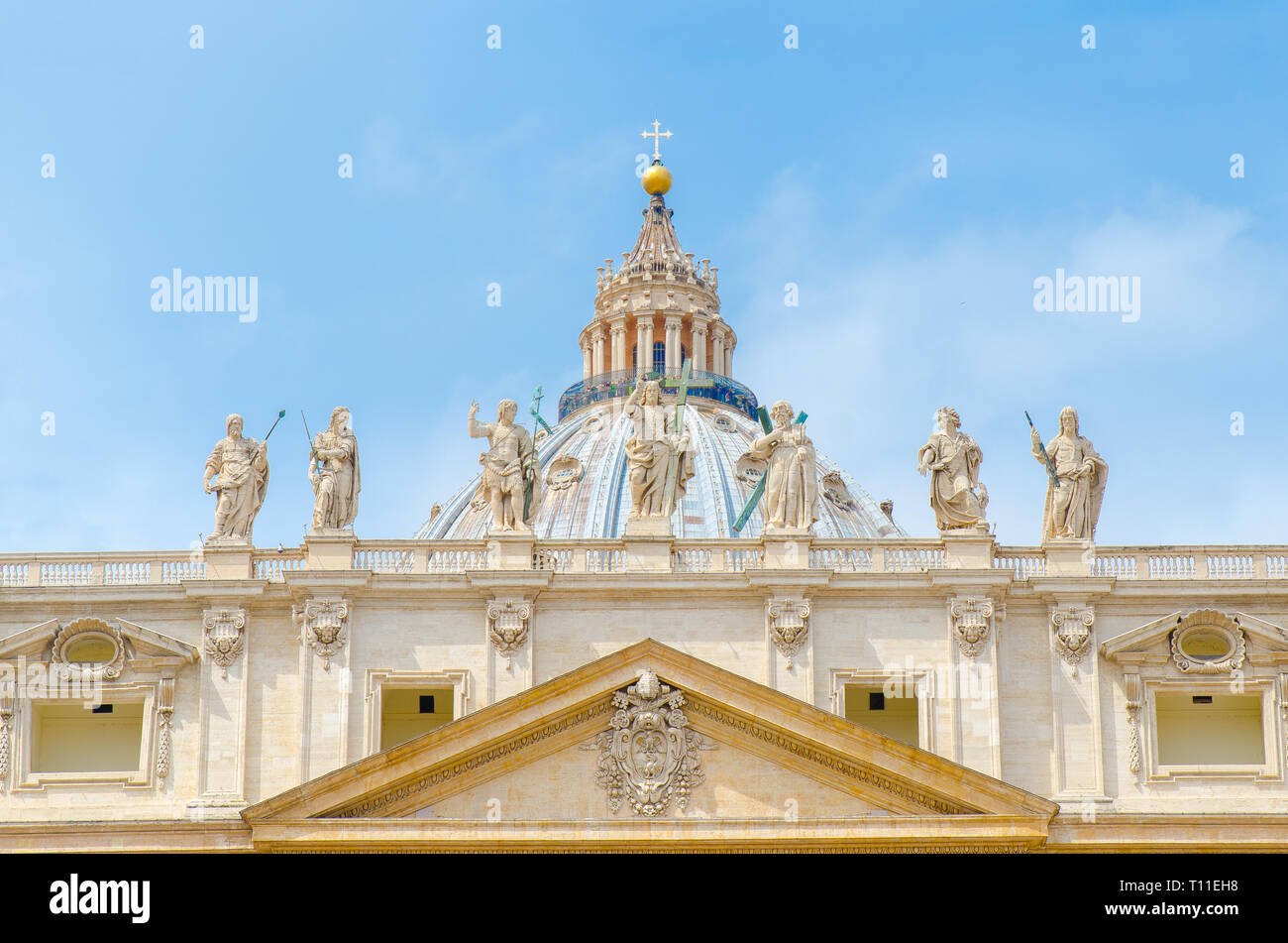 VATICAN CITY, ITALY, APRIL 27,2017: A photograph showing how St. Peter ...
