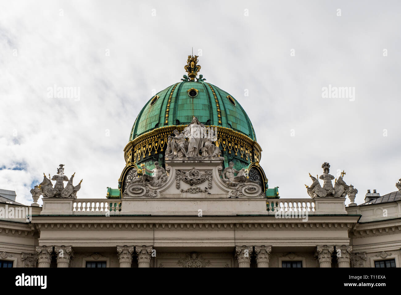 Green dome hofburg palace hi-res stock photography and images - Alamy