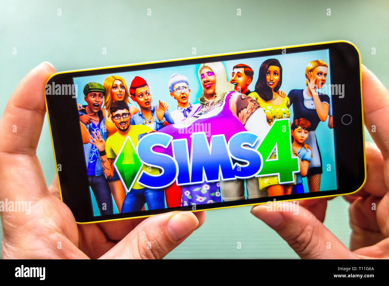 The sims 4 hi-res stock photography and images - Alamy