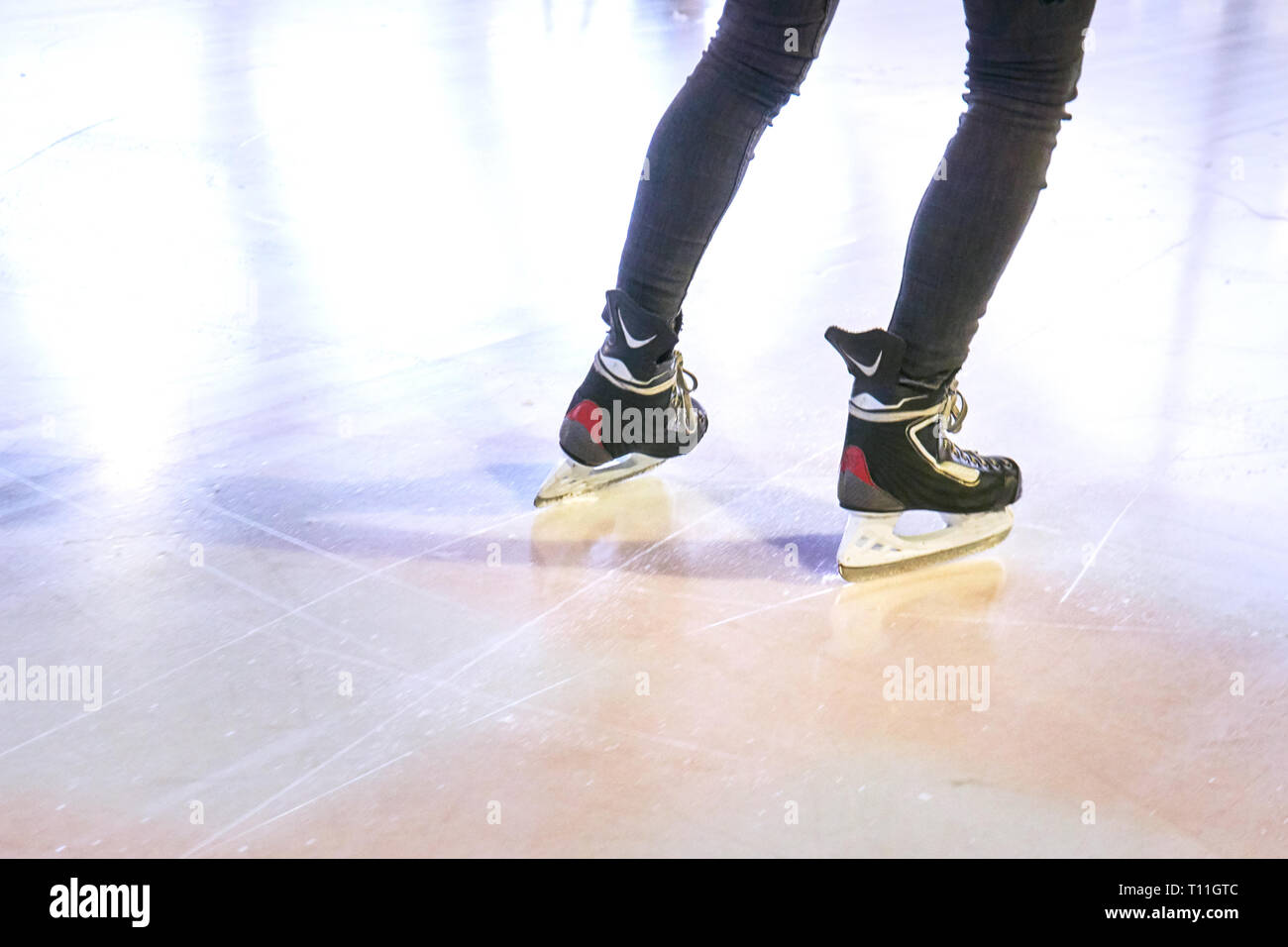 Blade runner legs hi-res stock photography and images - Alamy