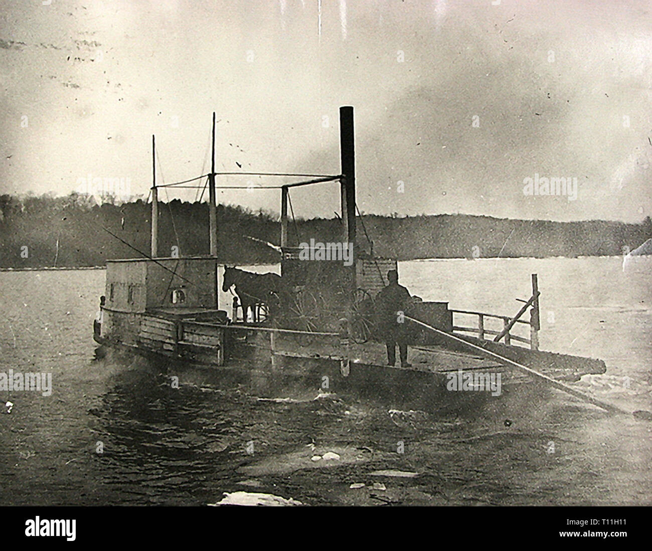 Chester hadlyme ferry hi-res stock photography and images - Alamy