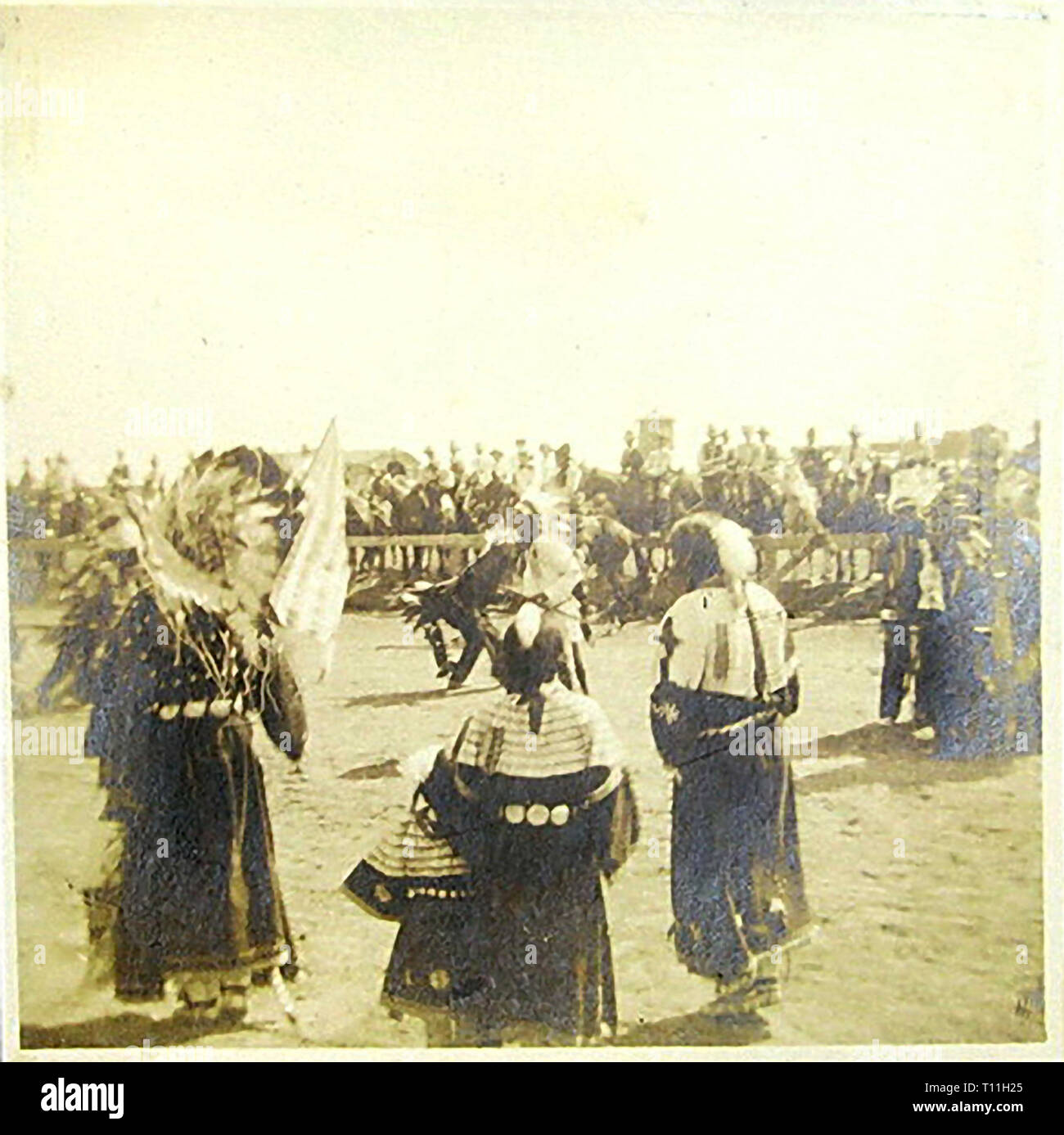 Photos of early America-Native American Indians Stock Photo - Alamy