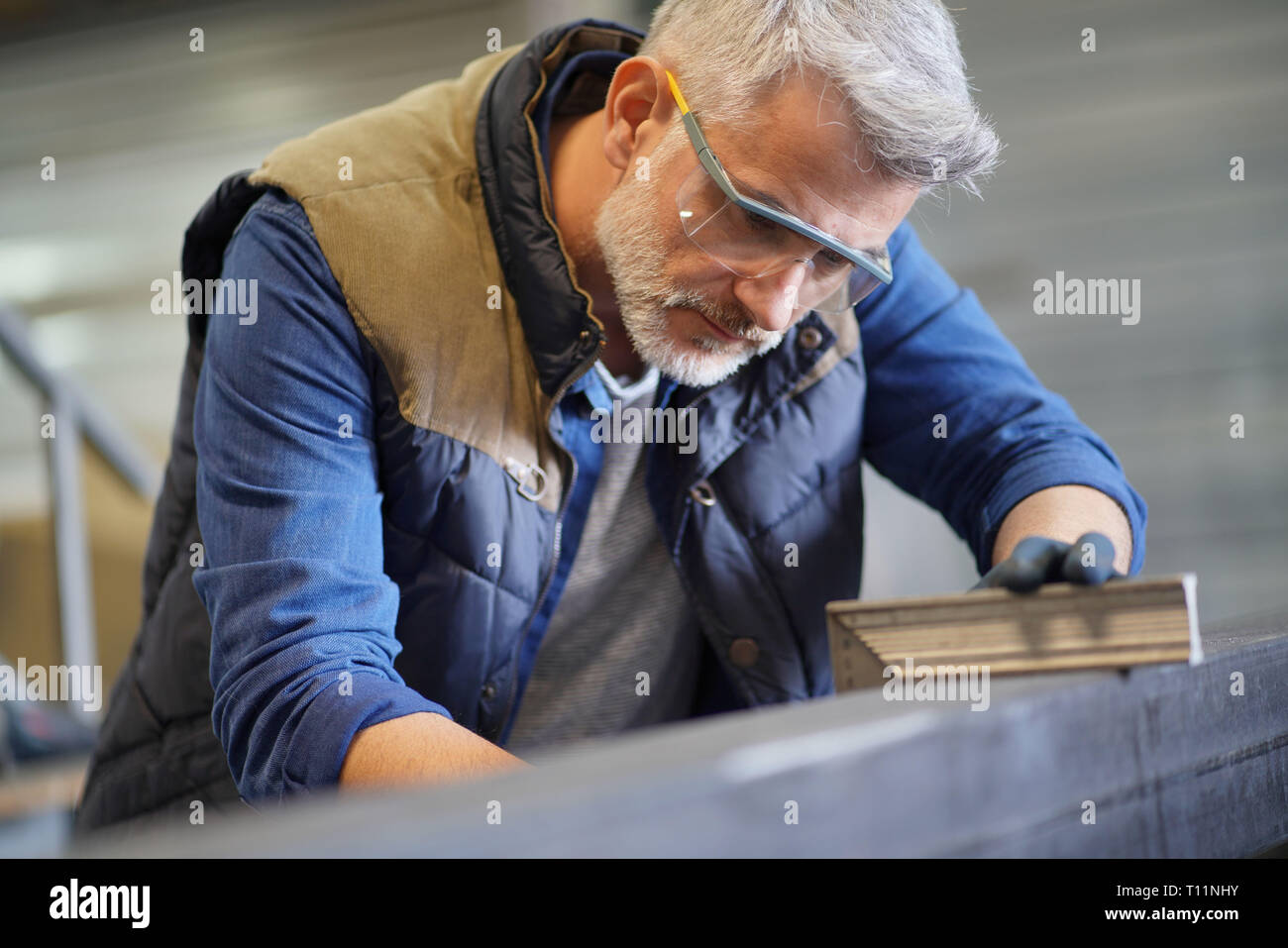 Ironworker High Resolution Stock Photography and Images - Alamy