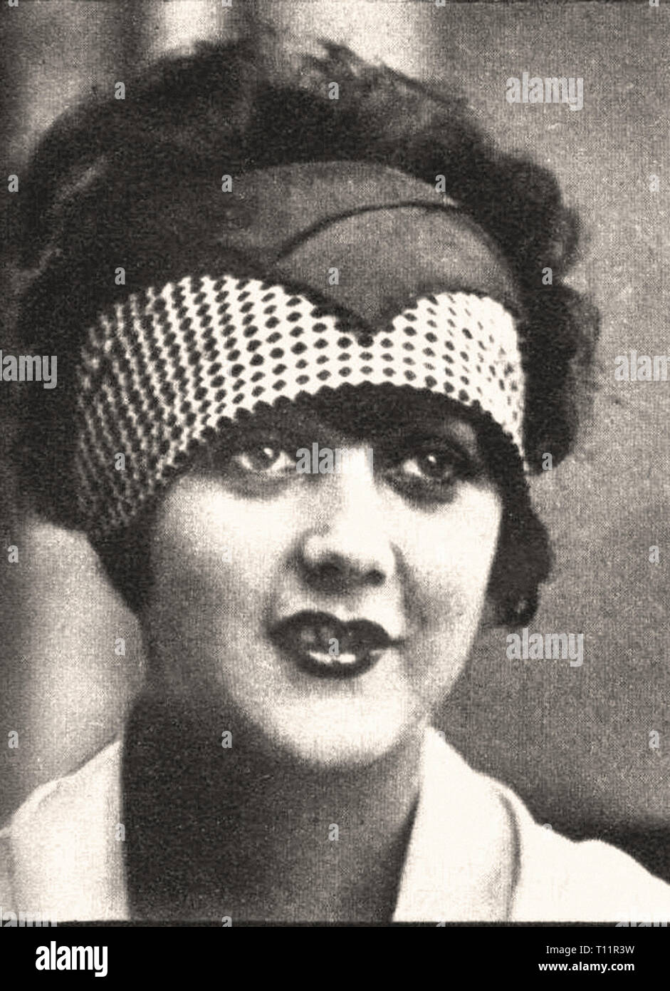 Promotional photography of Barbara La Marr 1923 - Silent movie era ...