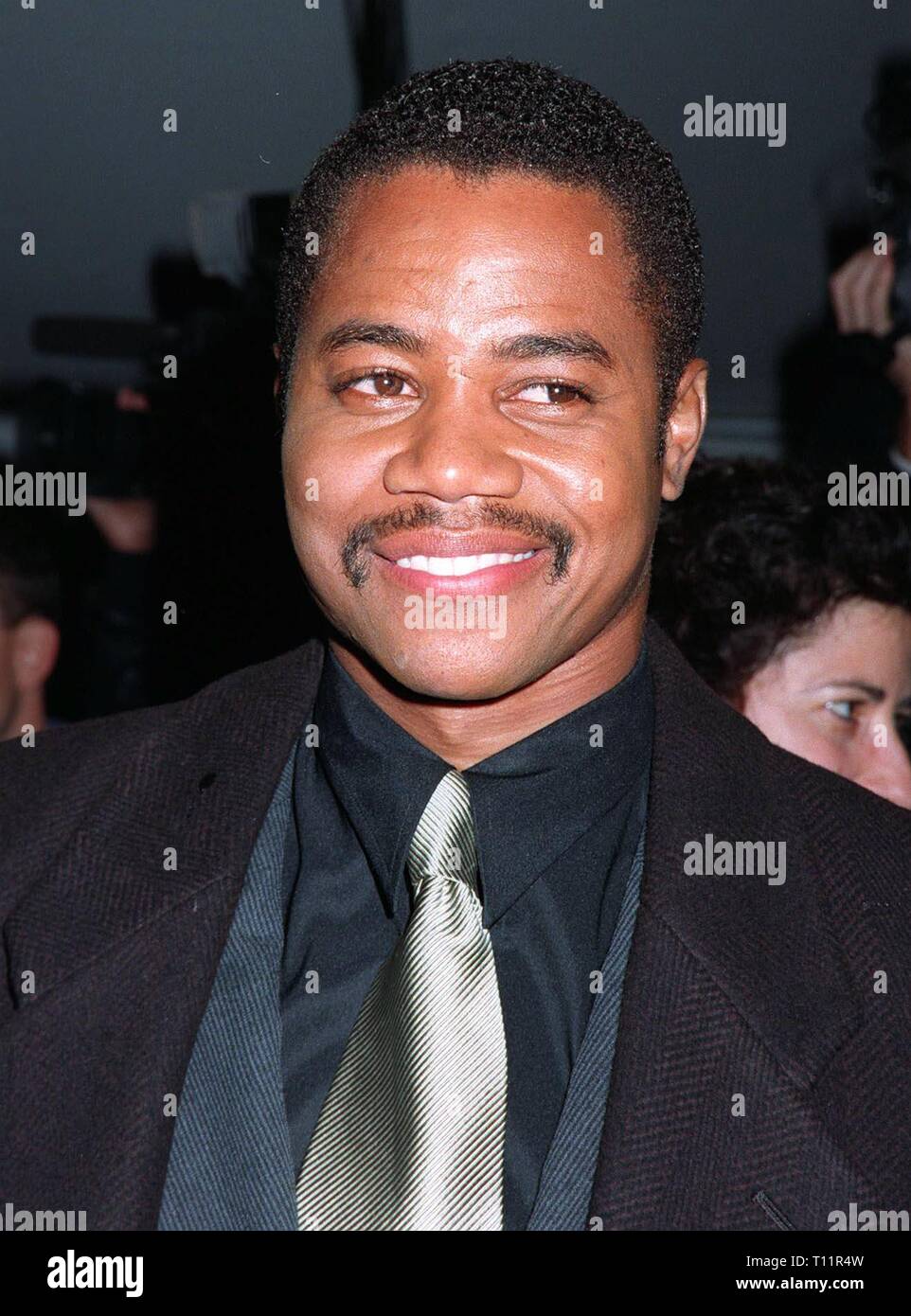LOS ANGELES, CA. December 07, 1997: Actor Cuba Gooding Jr at the world ...